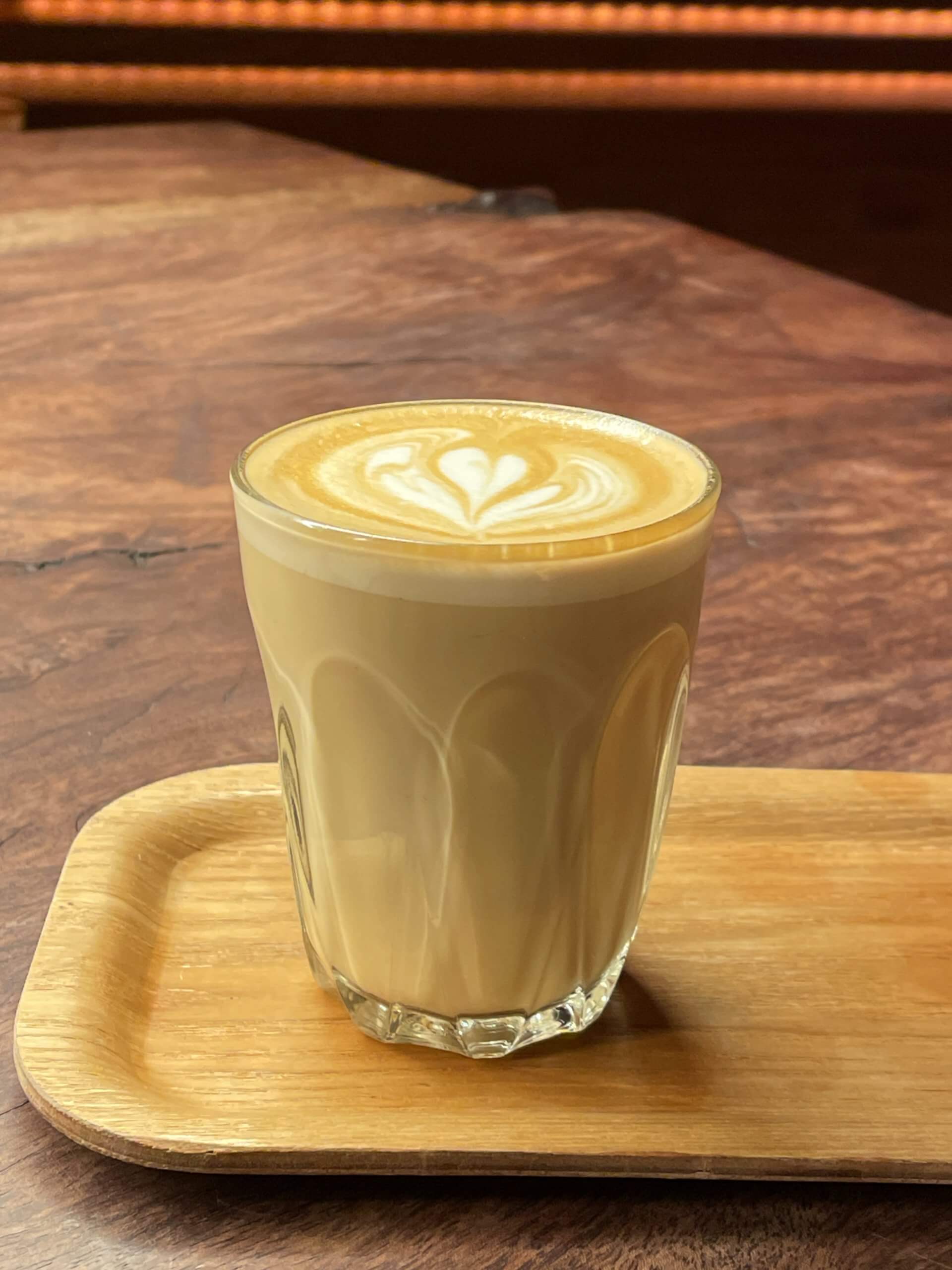 本当は教えたくない電源カフェ！！馬喰町BERTH COFFEE | ゆるり副業＆NFTノマドカフェ